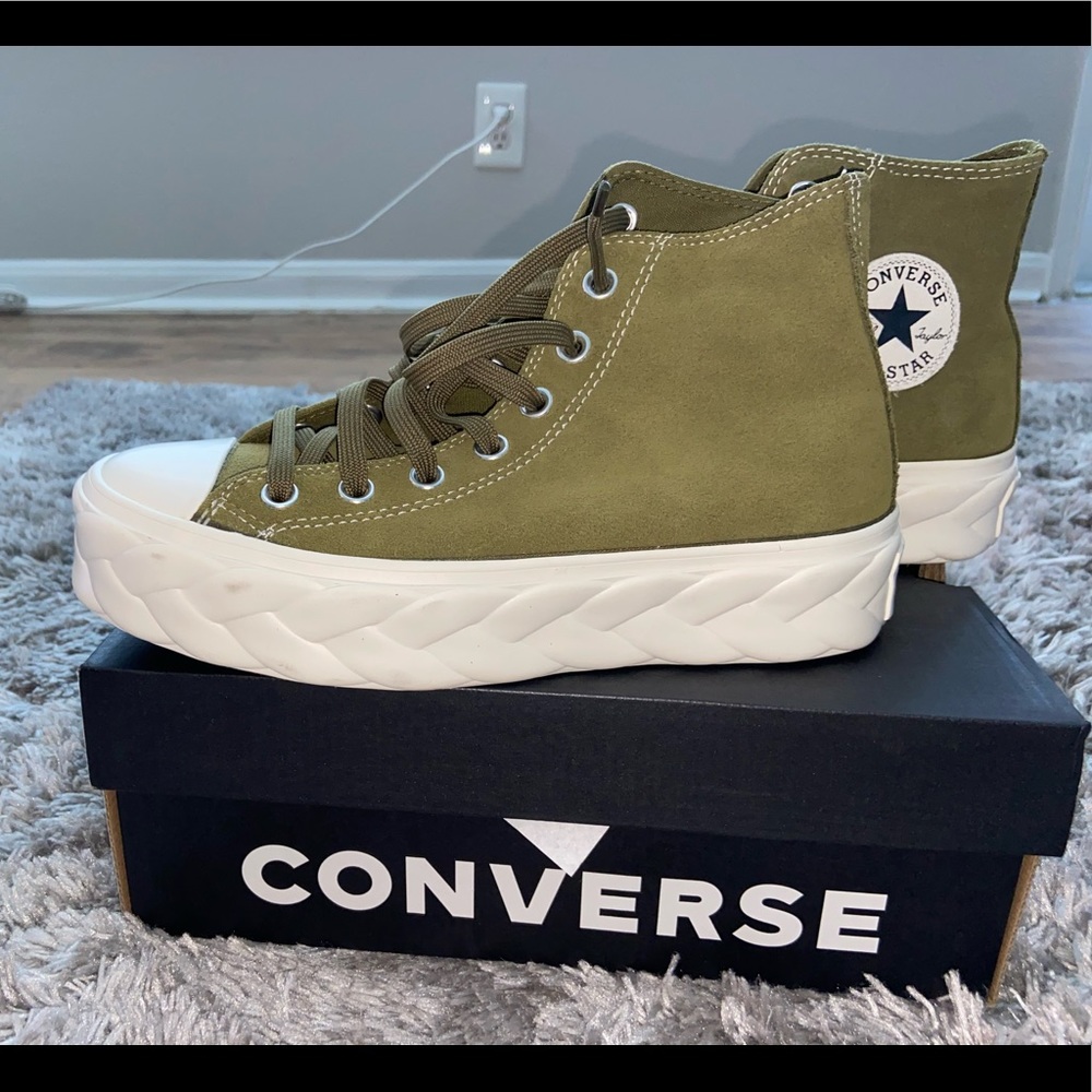 Converse Sneakers - Gem